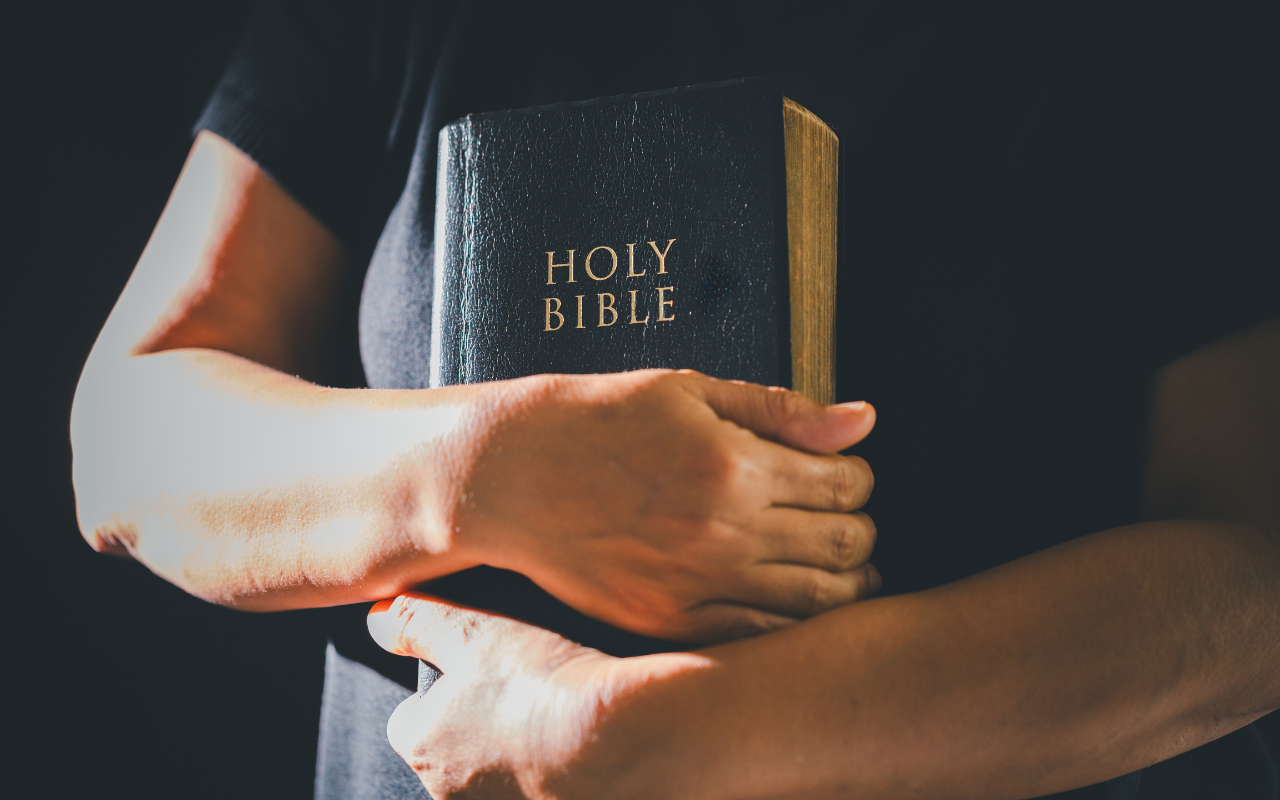 When Life Hurts: How to Find Hope in God Again